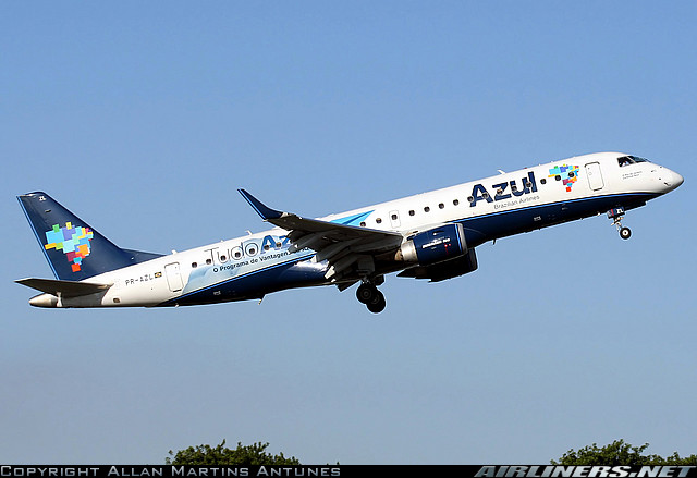 Aviação é aqui: Azul lança voo direto entre Curitiba e Vitória.